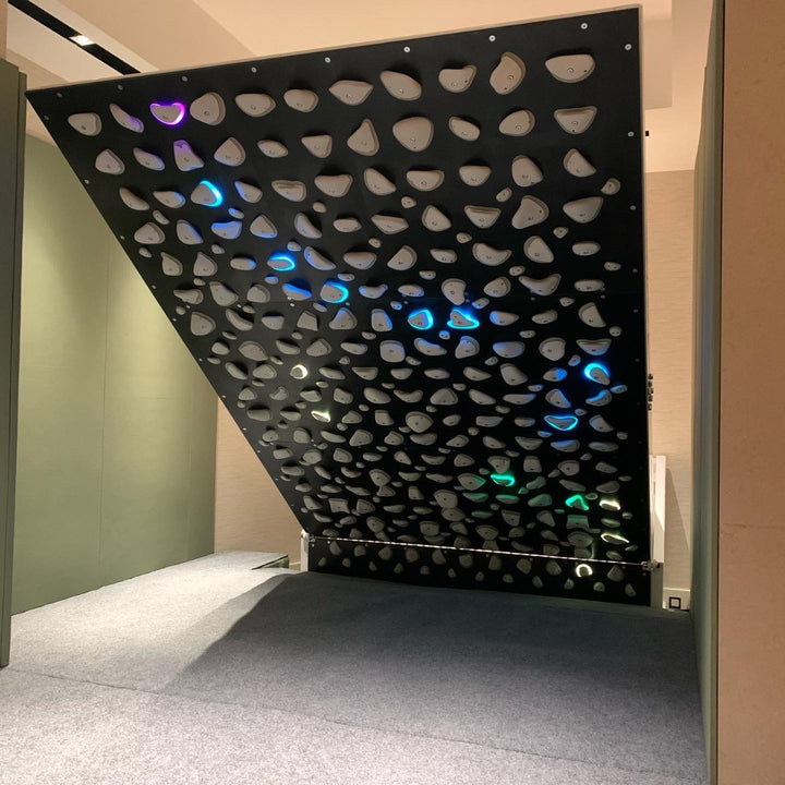 Training Kilterboard – Serious Climbing Distribution